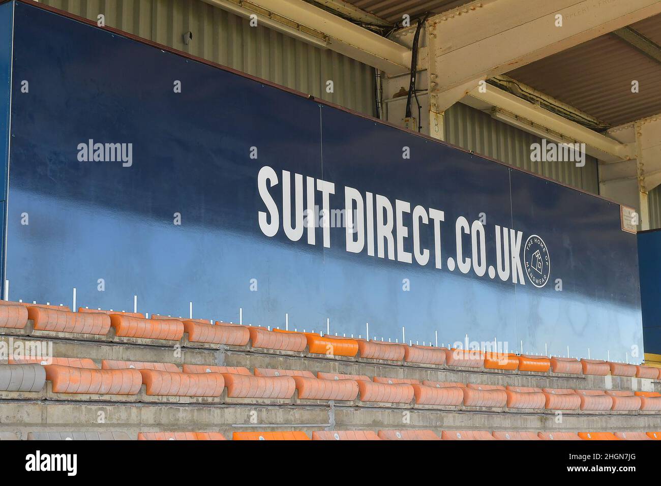 The suit direct stadium hi-res stock photography and images - Alamy