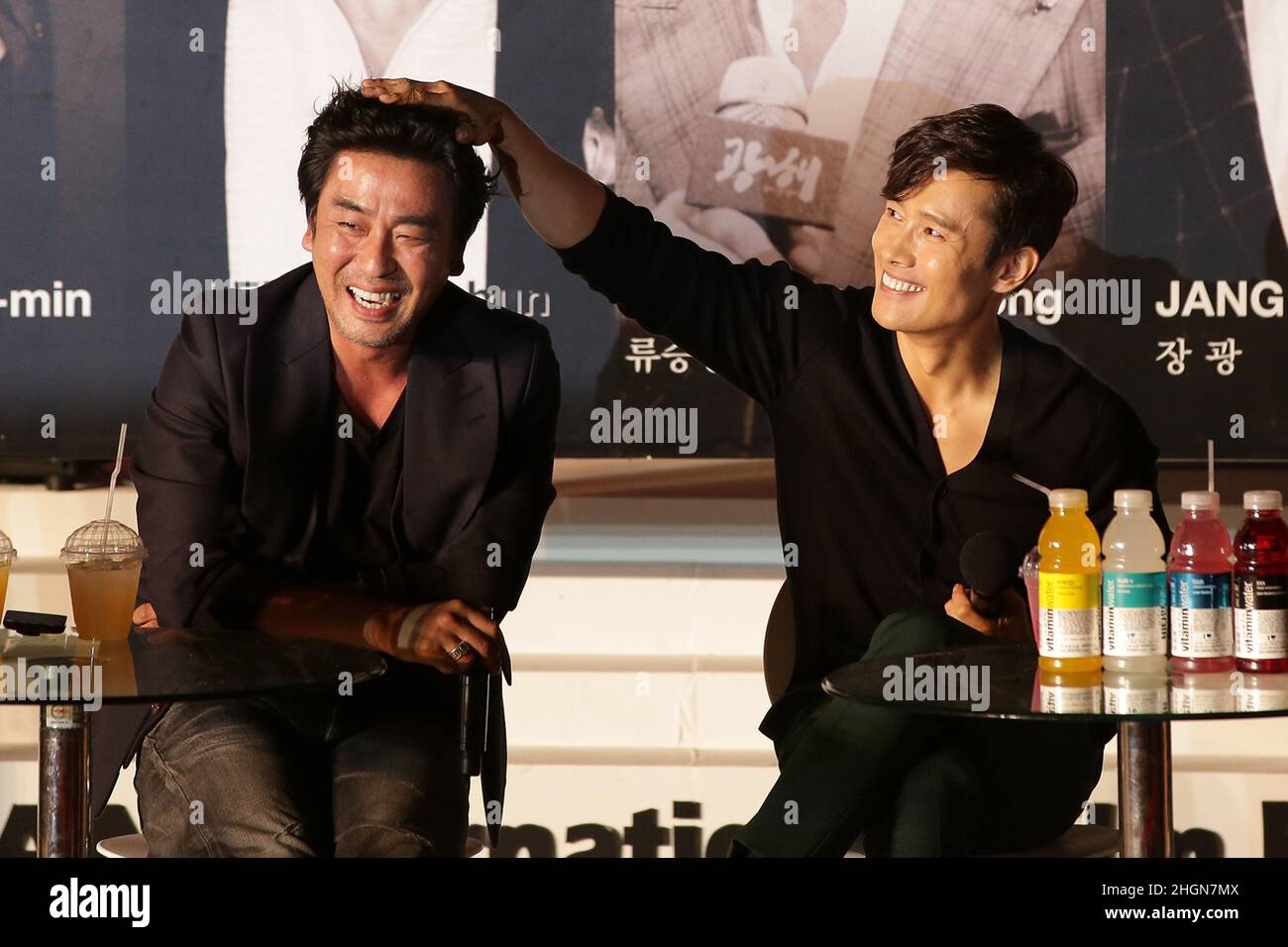 October 6, 2012 - Busan, South Korea : Actor Ryu Seung Ryong and Lee ...