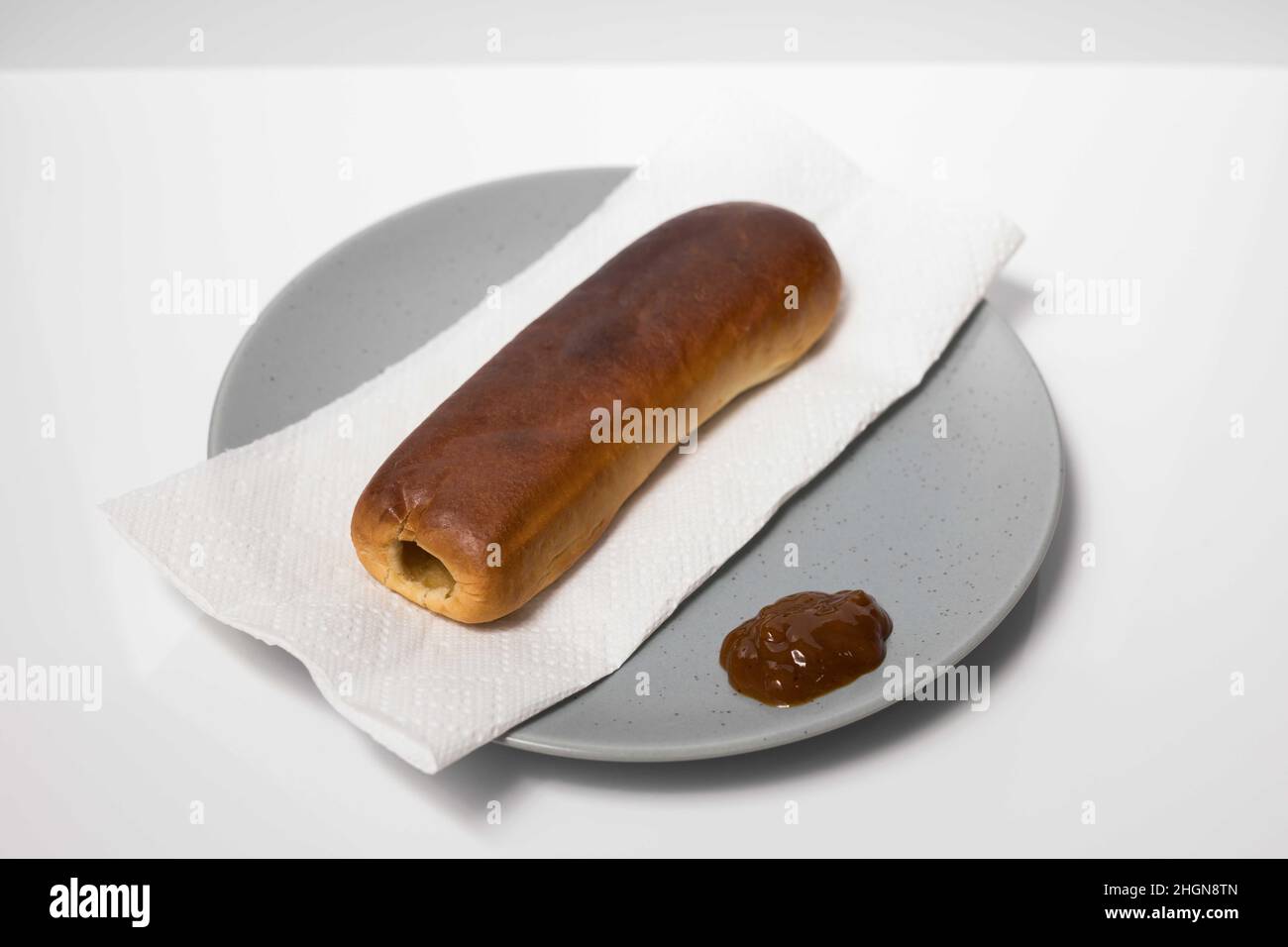 Worsten brood hi-res stock photography and images - Alamy