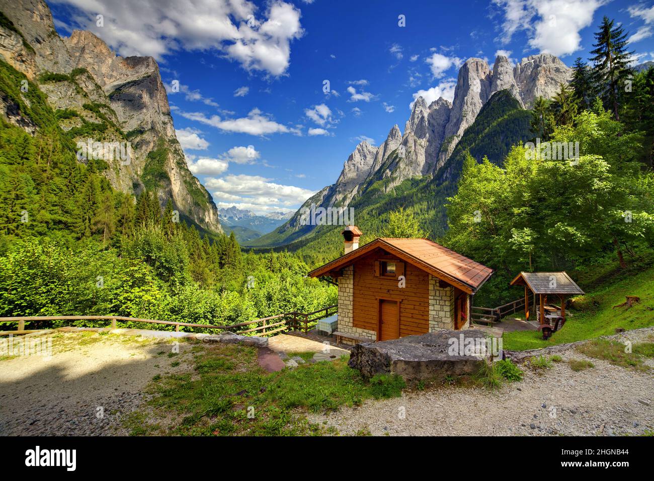 Italy, Alps, Dolomites beautiful beautiful mountain landscape, high ...