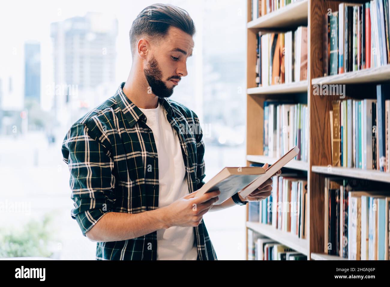 Male librarian book hi-res stock photography and images - Alamy