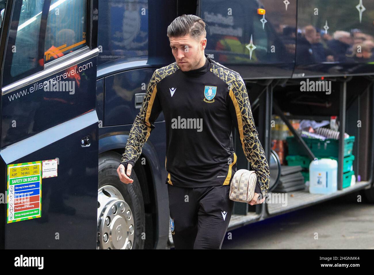 Josh Windass #11 of Sheffield Wednesday gets off the team bus on ...
