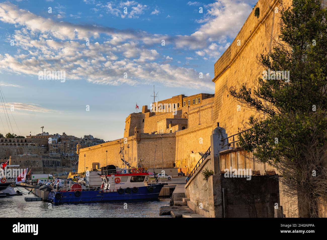 Maltese castle city hi-res stock photography and images - Alamy