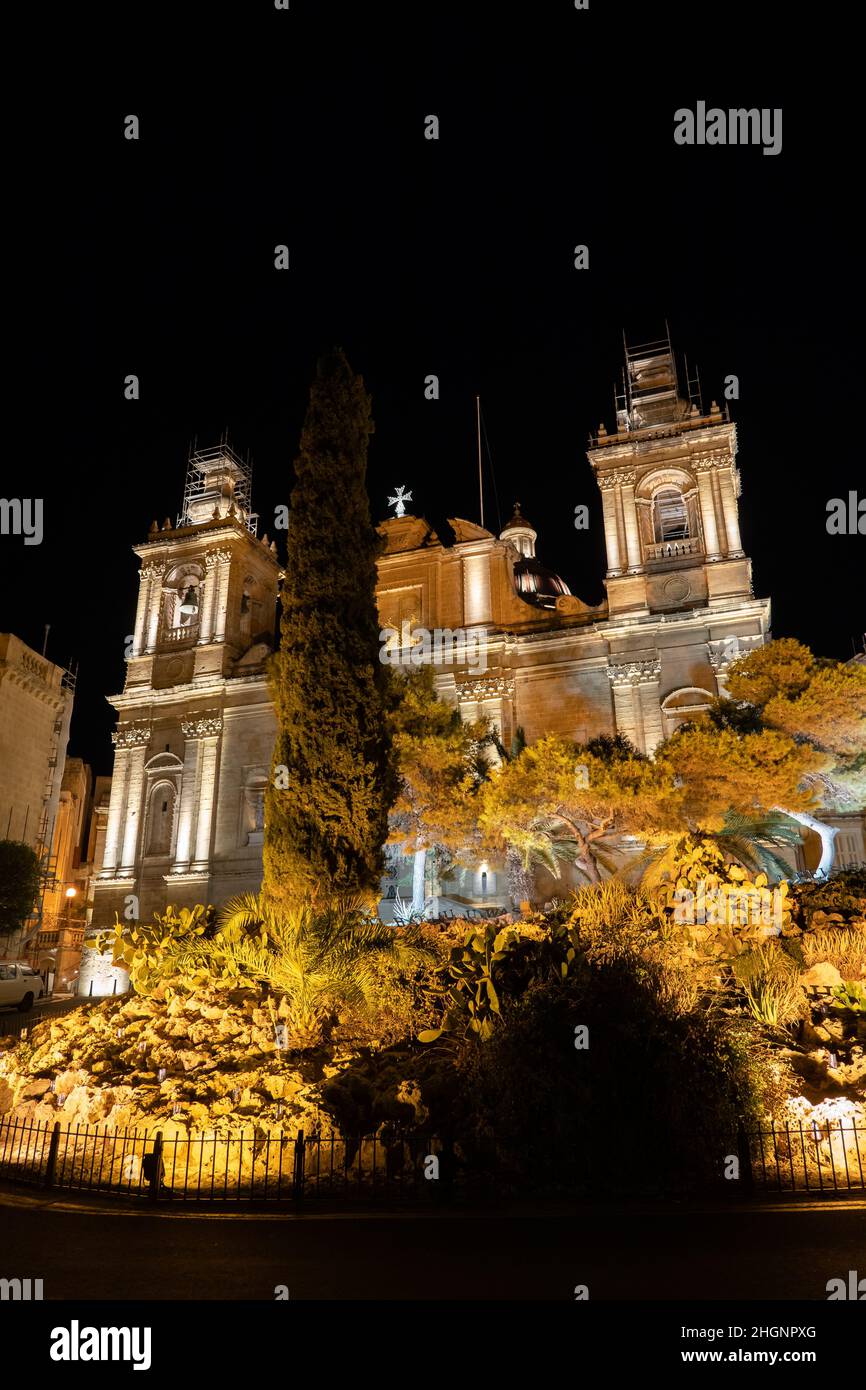 St. Lawrence Church illuminated at night in city of Birgu, Malta ...