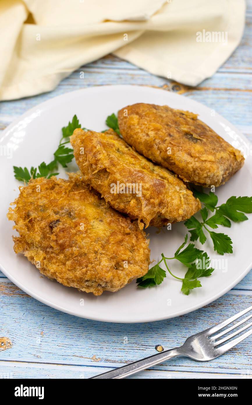 Turkish traditional Food kadinbudu kofte ( meatball ) rice and meat ...