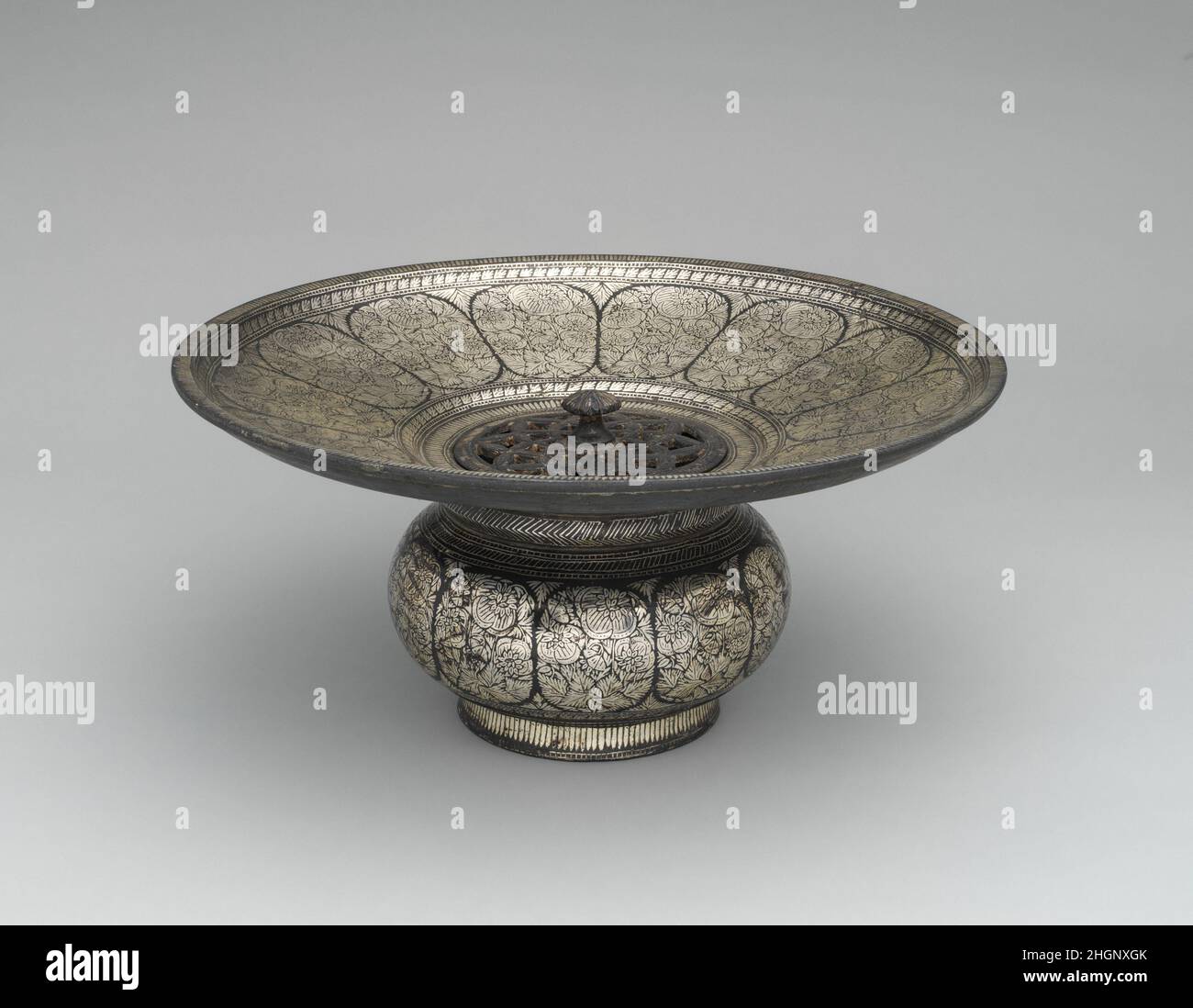 Basin 19th century. Basin. 19th century. Zinc alloy; cast, engraved ...