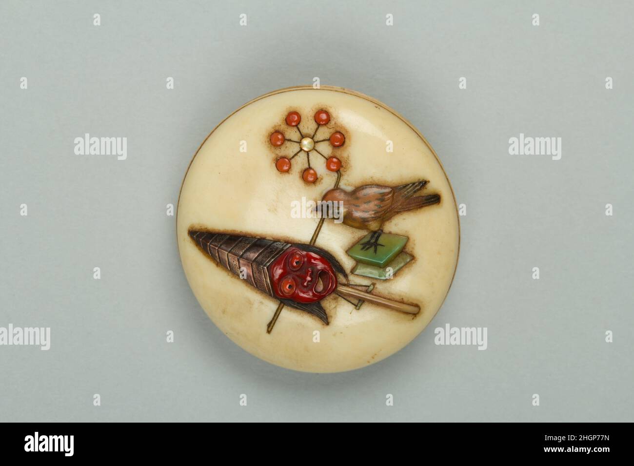 Netsuke 19th century Japan. Netsuke. Japan. 19th century. Ivory. Edo ...