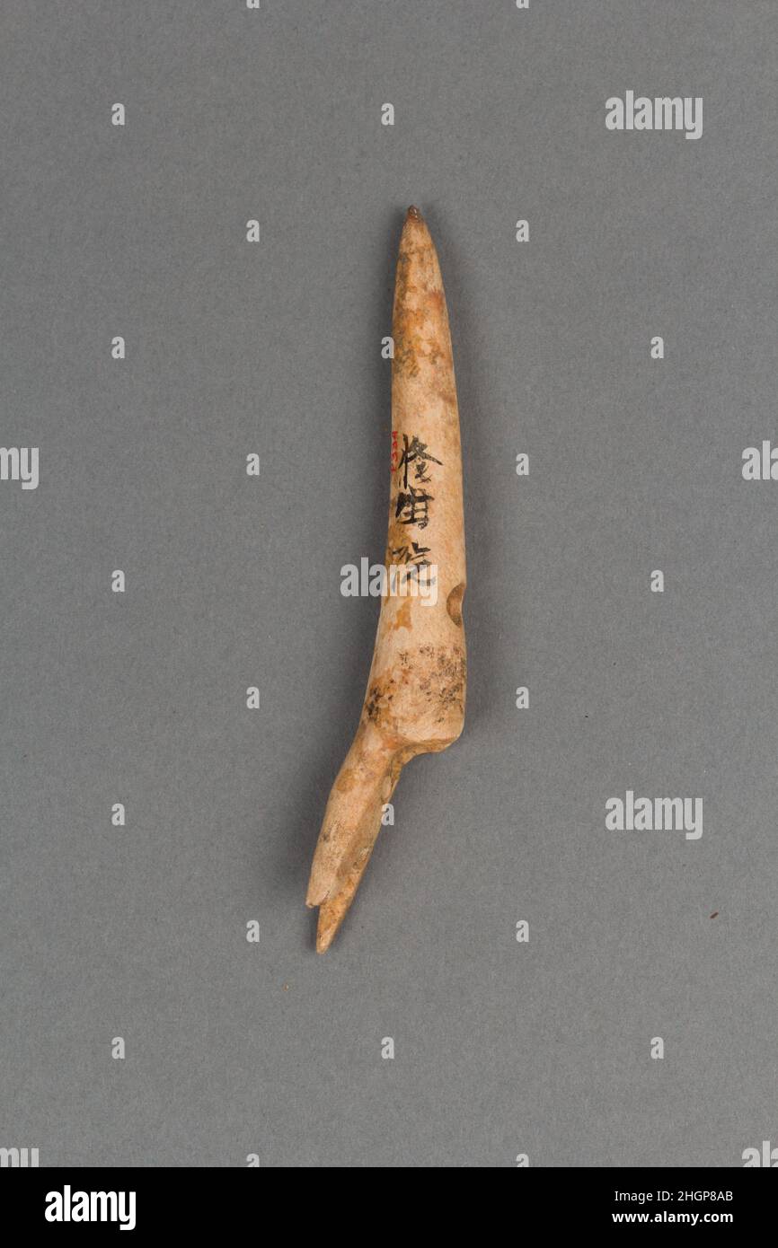 Toggle harpoon head Japan The J?mon period is the earliest period in ...