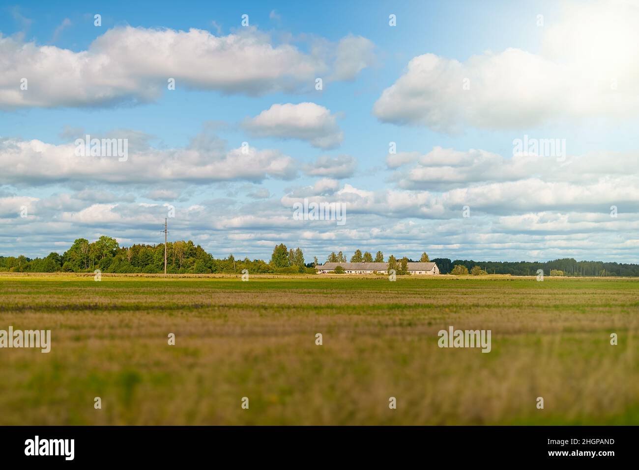 Traditional eastern europe rural farmhouse Stock Photo - Alamy