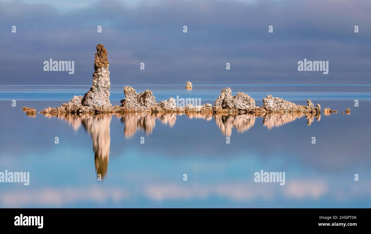 16:9 wide image of a tufa formation at Mono Lake in Mono County ...
