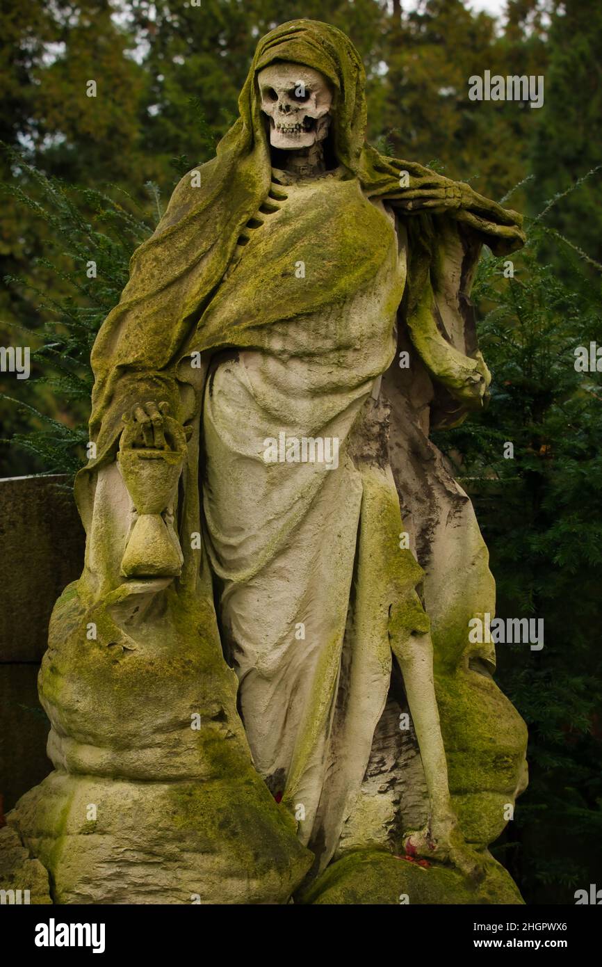 Sensenmann denkmal hi-res stock photography and images - Alamy