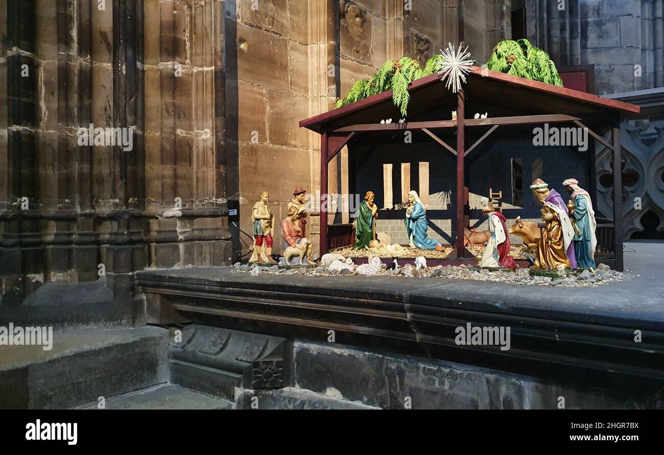 Nativity scene, manger Stock Photo - Alamy