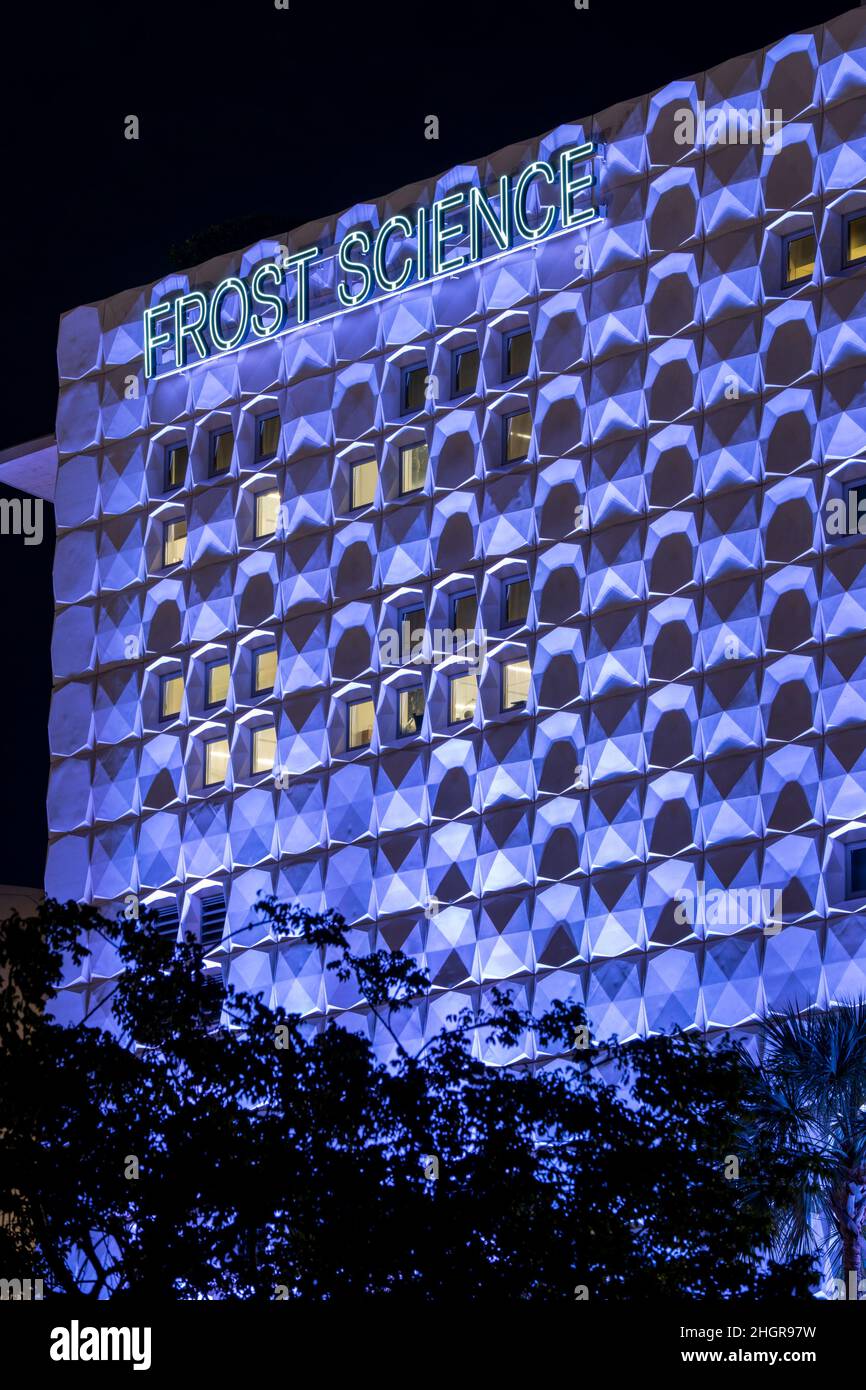 Night photo Frost Science Museum Downtown Miami Stock Photo - Alamy