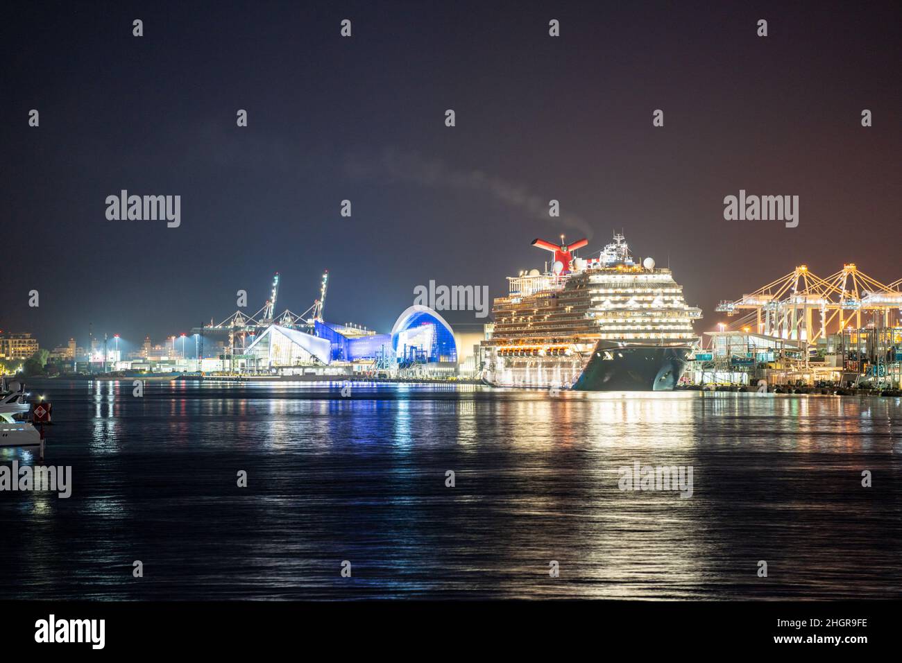 Night photo cruise ship at Port of Miami Stock Photo - Alamy