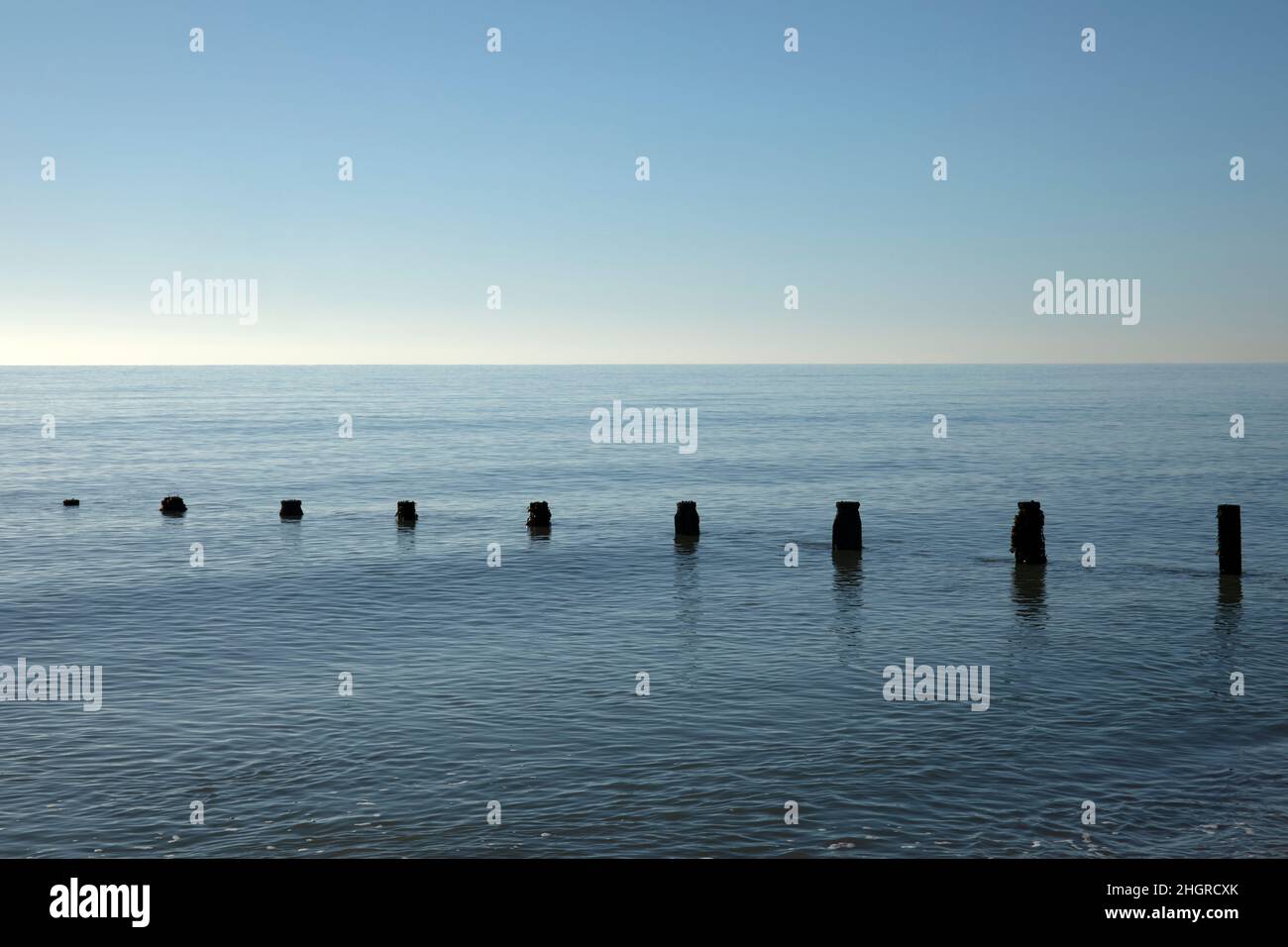 Ocean waves horizon underwater hi-res stock photography and images - Alamy