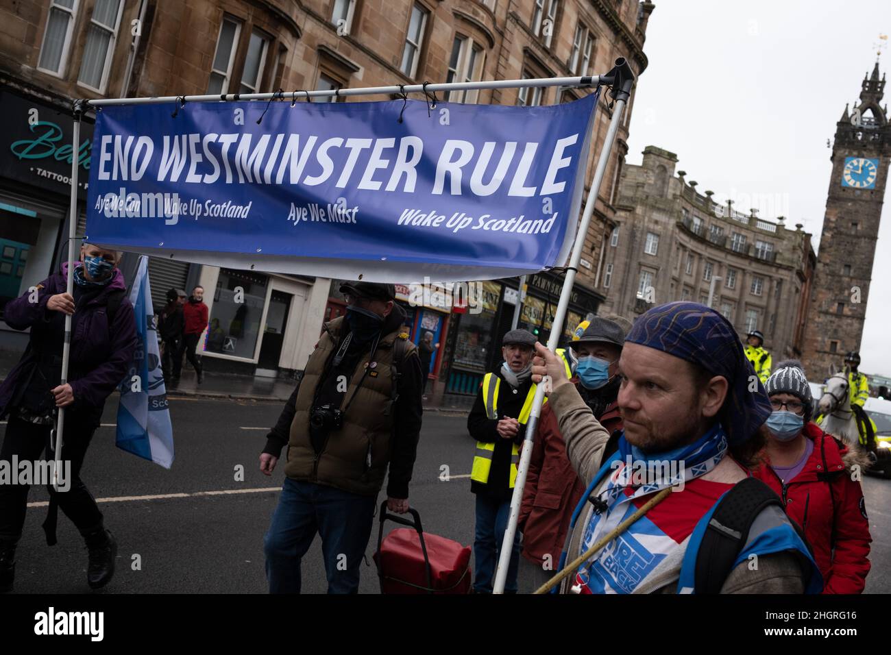 Pro independence rally scottish parliament hi-res stock photography and ...
