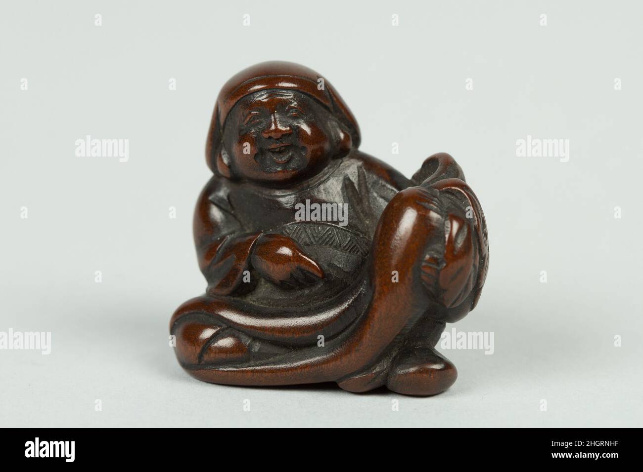 Netsuke 19th century Japan. Netsuke. Japan. 19th century. Wood. Edo ...