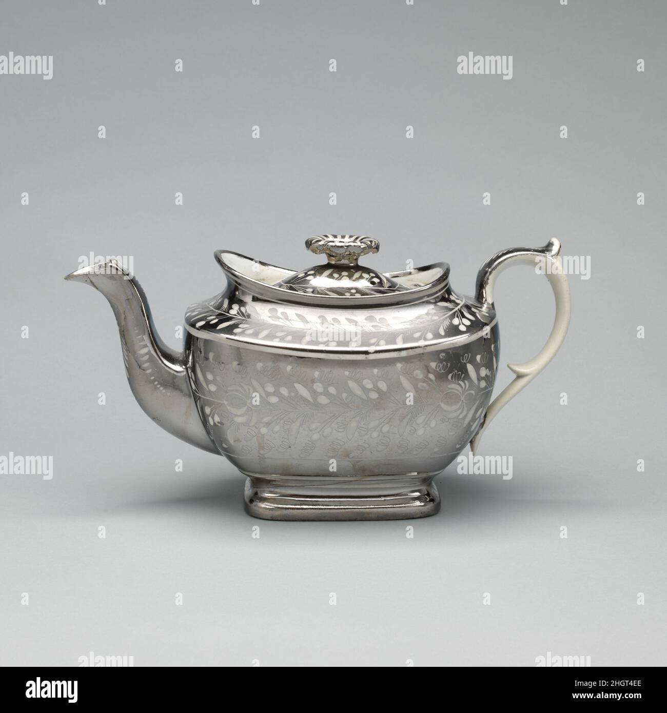 Teapot early 19th century British, Staffordshire. Teapot. British ...