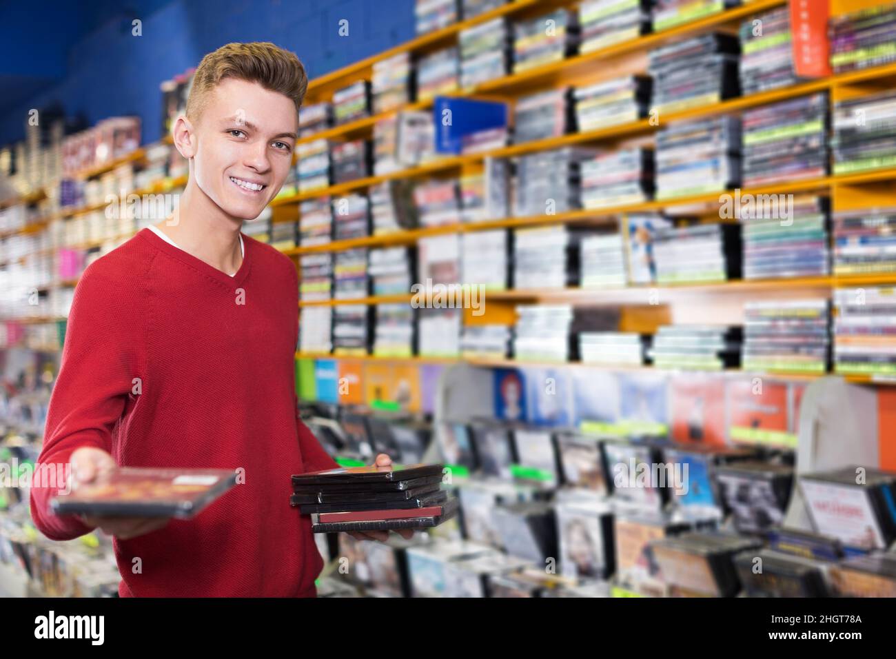 Cd shop hi-res stock photography and images - Alamy