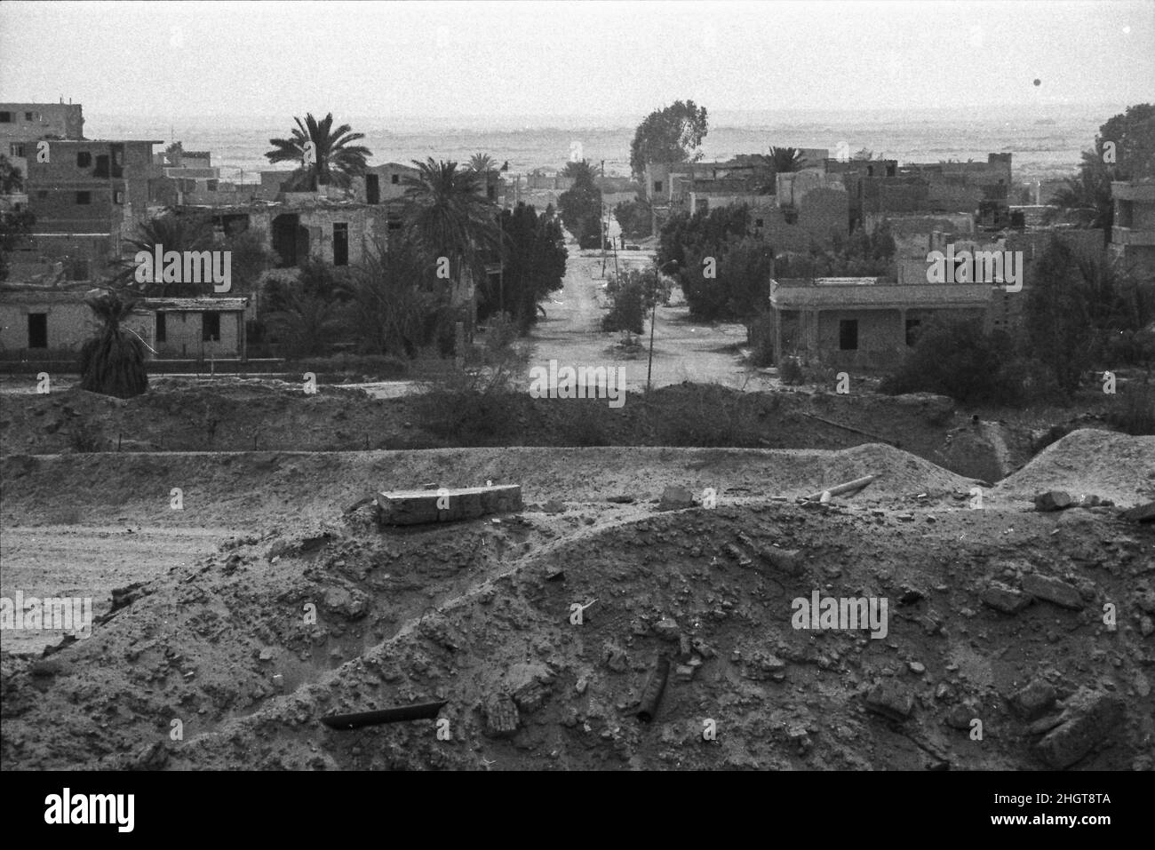 Buildings alongside the Suez Canal, May 1977 Stock Photo - Alamy
