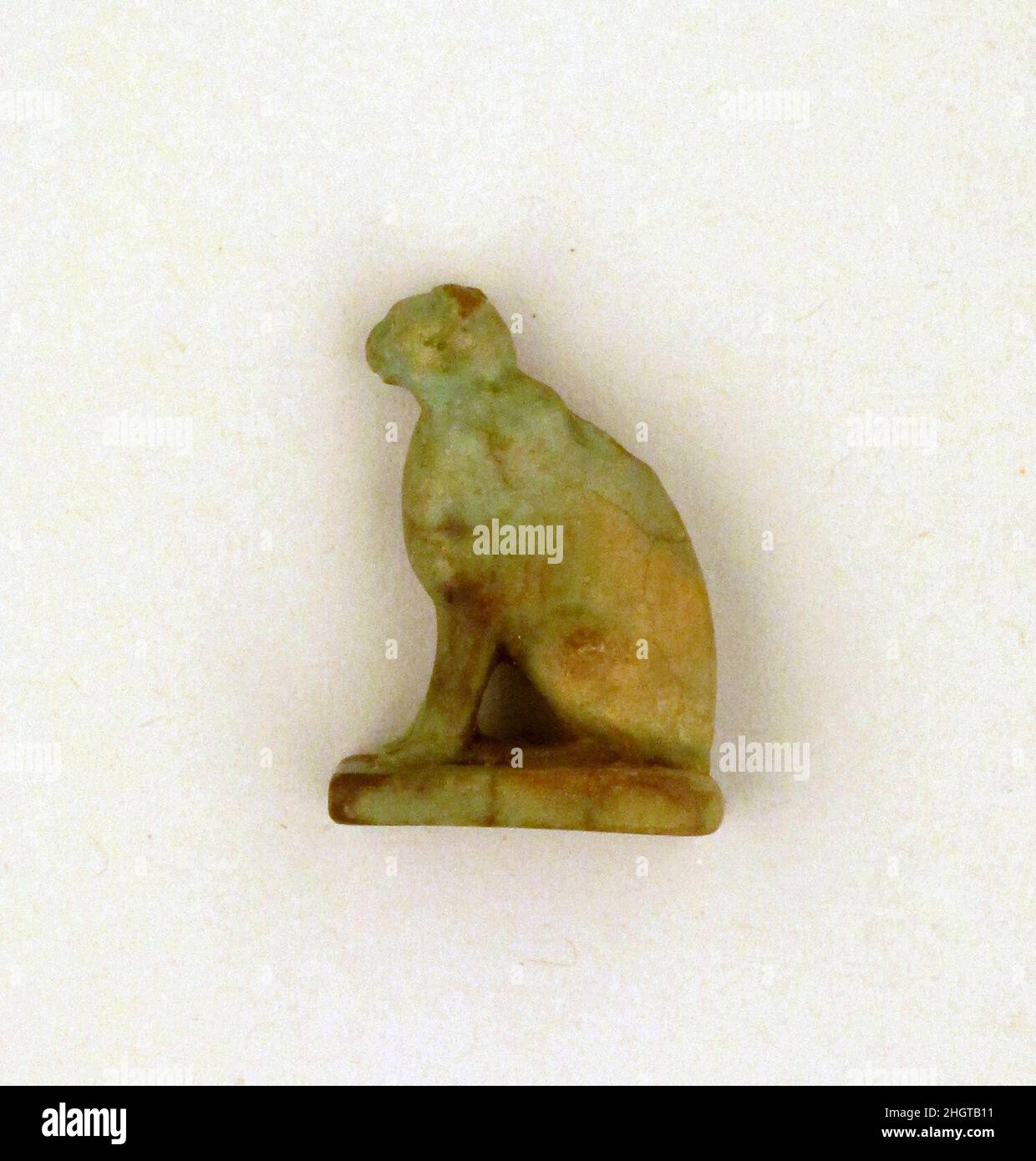 Cat amulet hi-res stock photography and images - Alamy