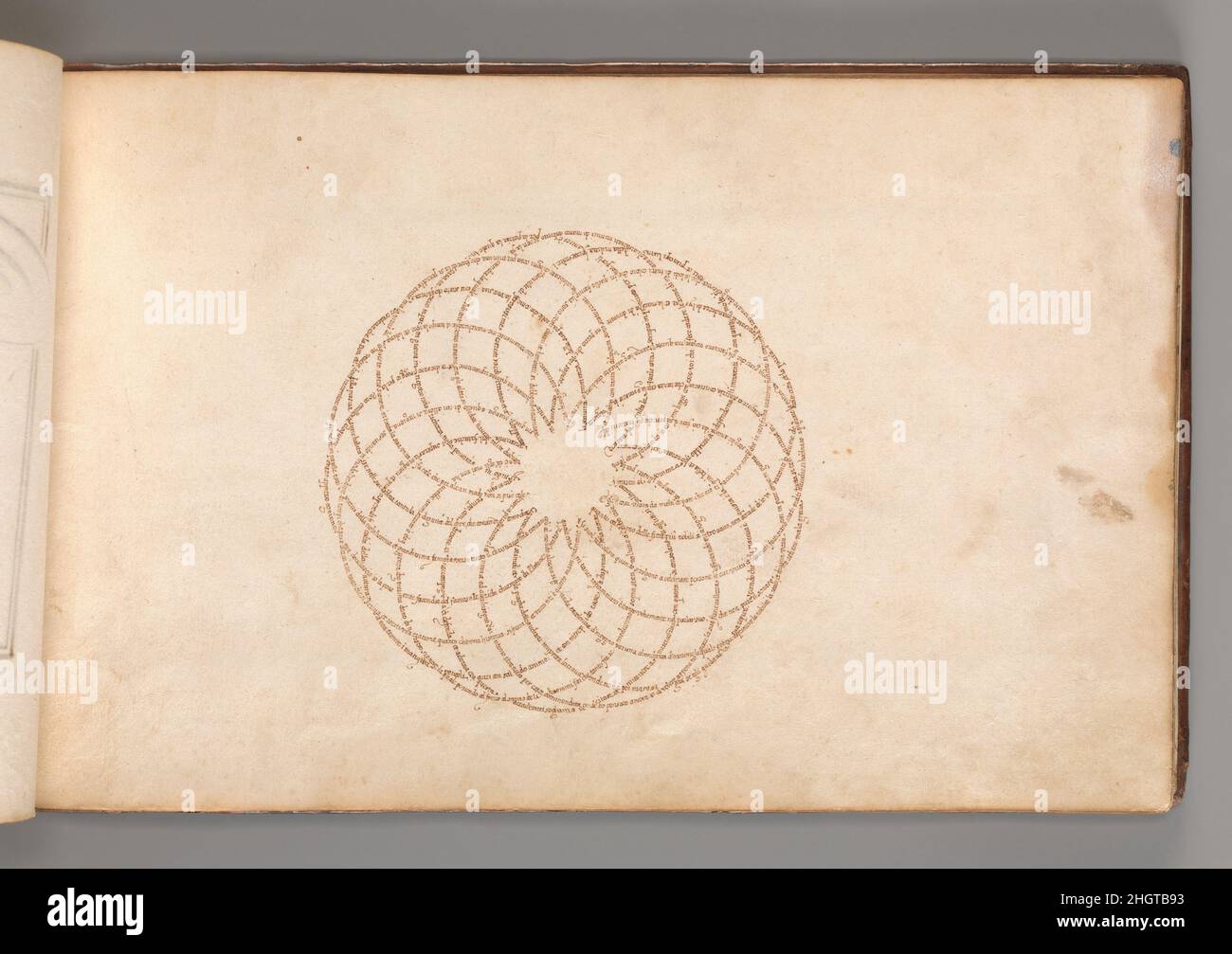 Micrographic Design in the Shape of Circle build up from Intersecting ...