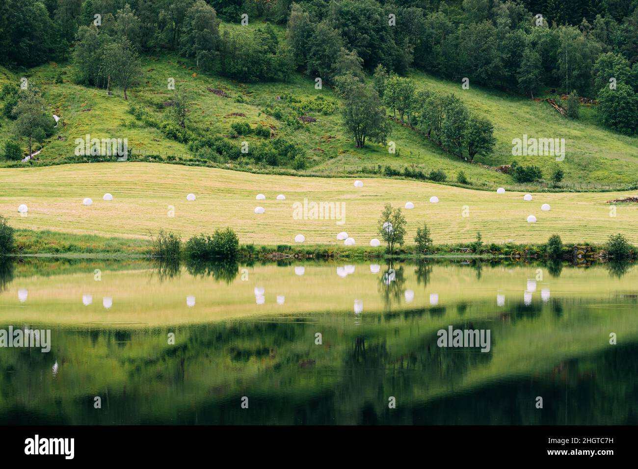 Jolster hi-res stock photography and images - Alamy