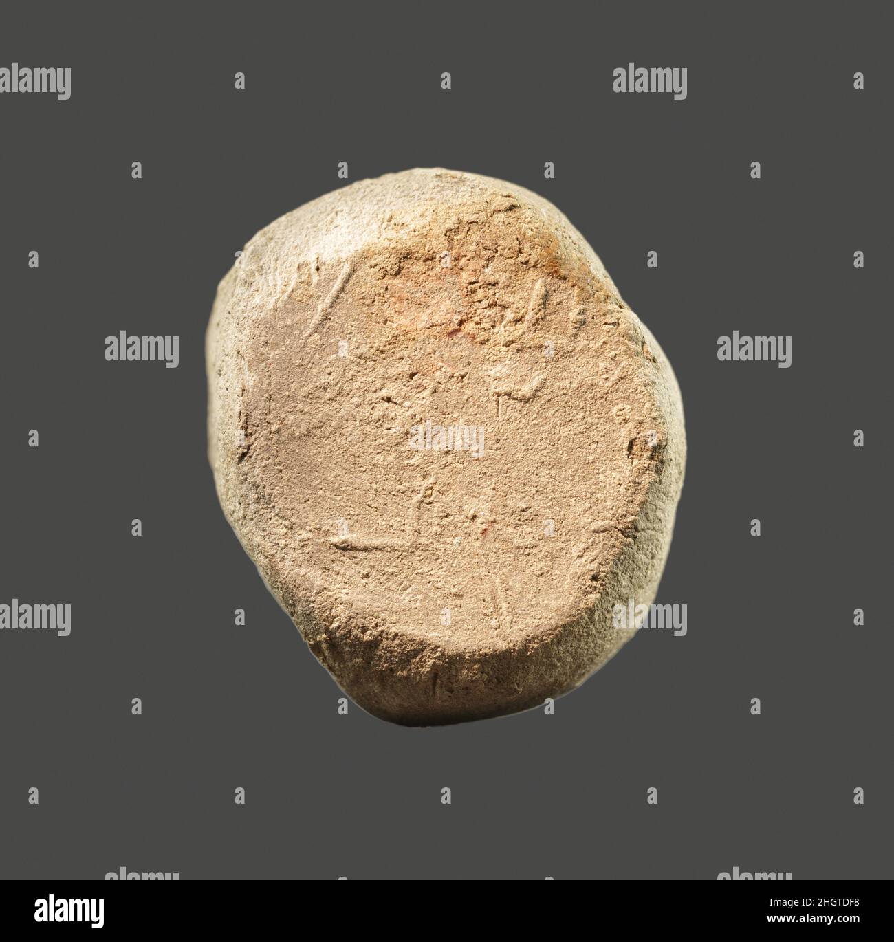 Lumps of clay hi-res stock photography and images - Alamy