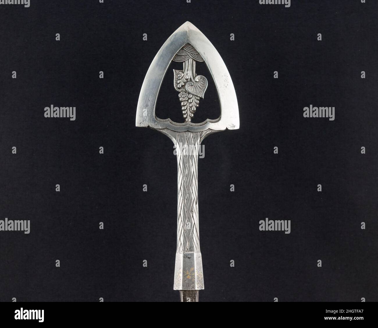 Arrowhead (Yanone) dated 1645 Japanese Although today Japanese warriors ...