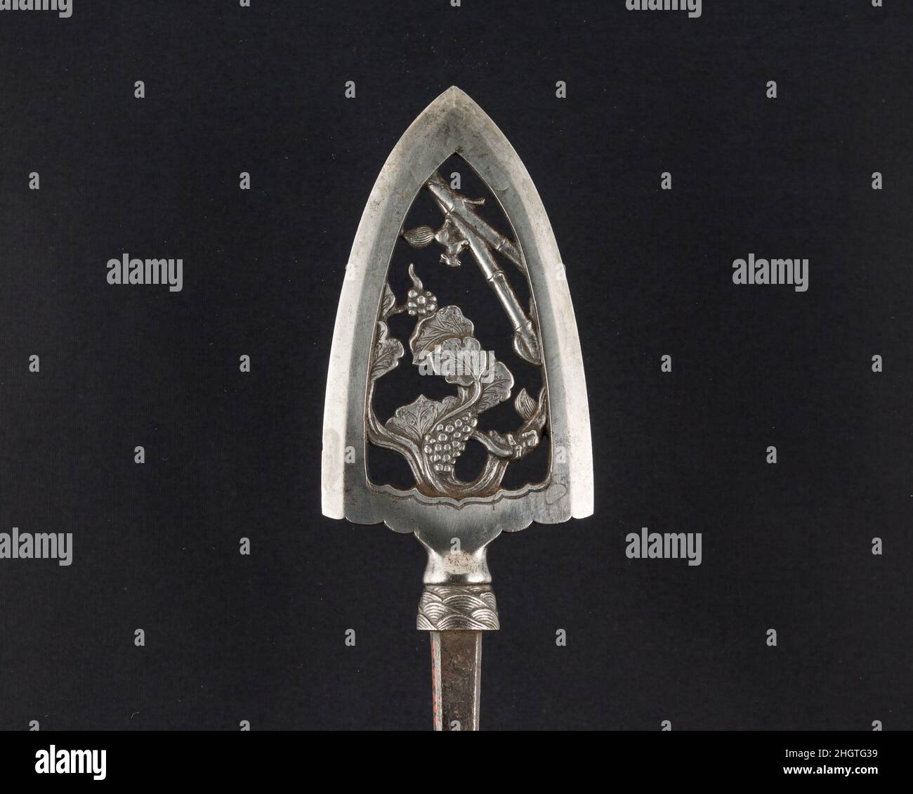 Arrowhead (Yanone) dated 1645 Japanese Although today Japanese warriors ...
