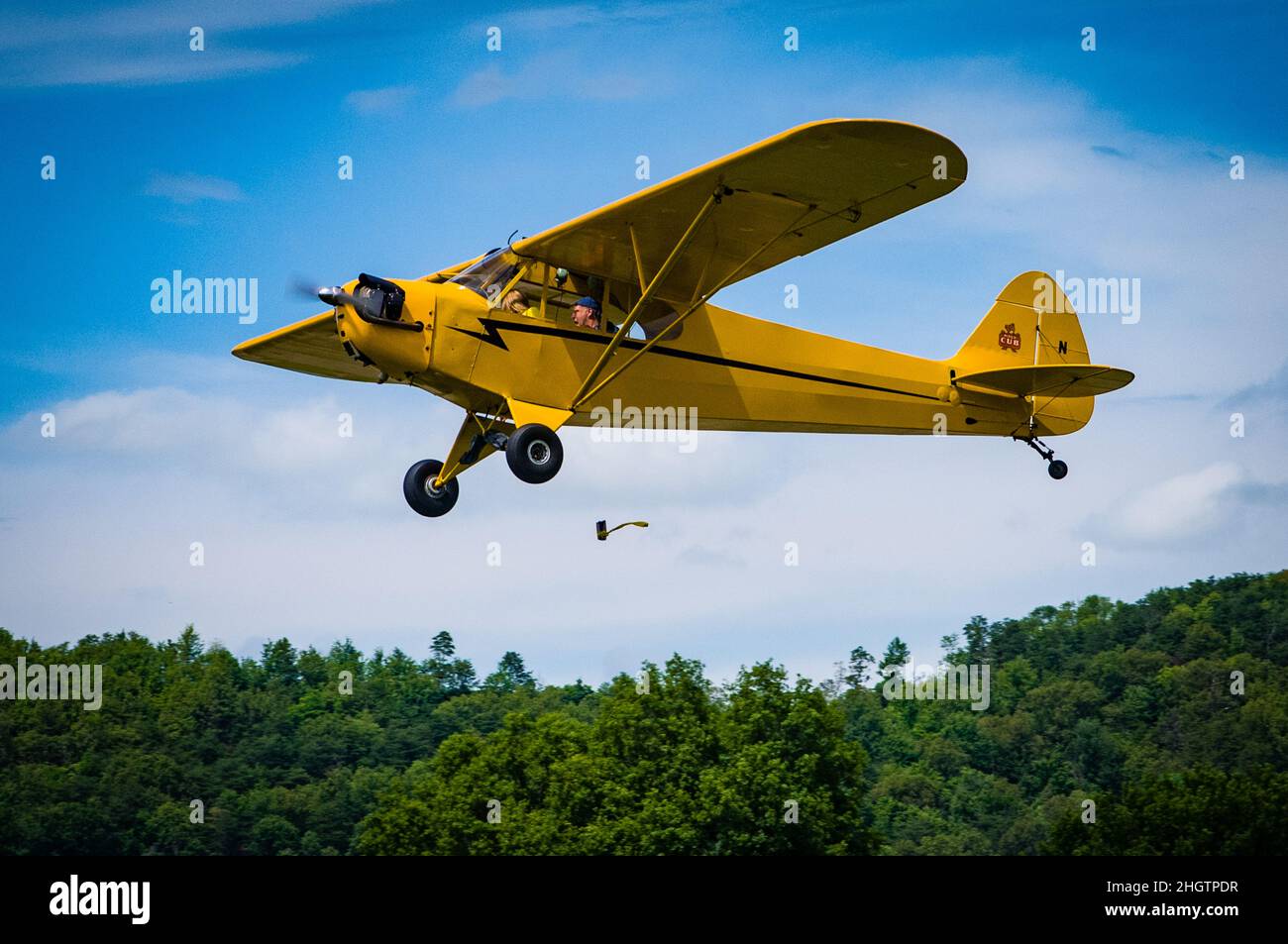Annual fly in of Piper Cub and other single engine airplanes, to Lock ...