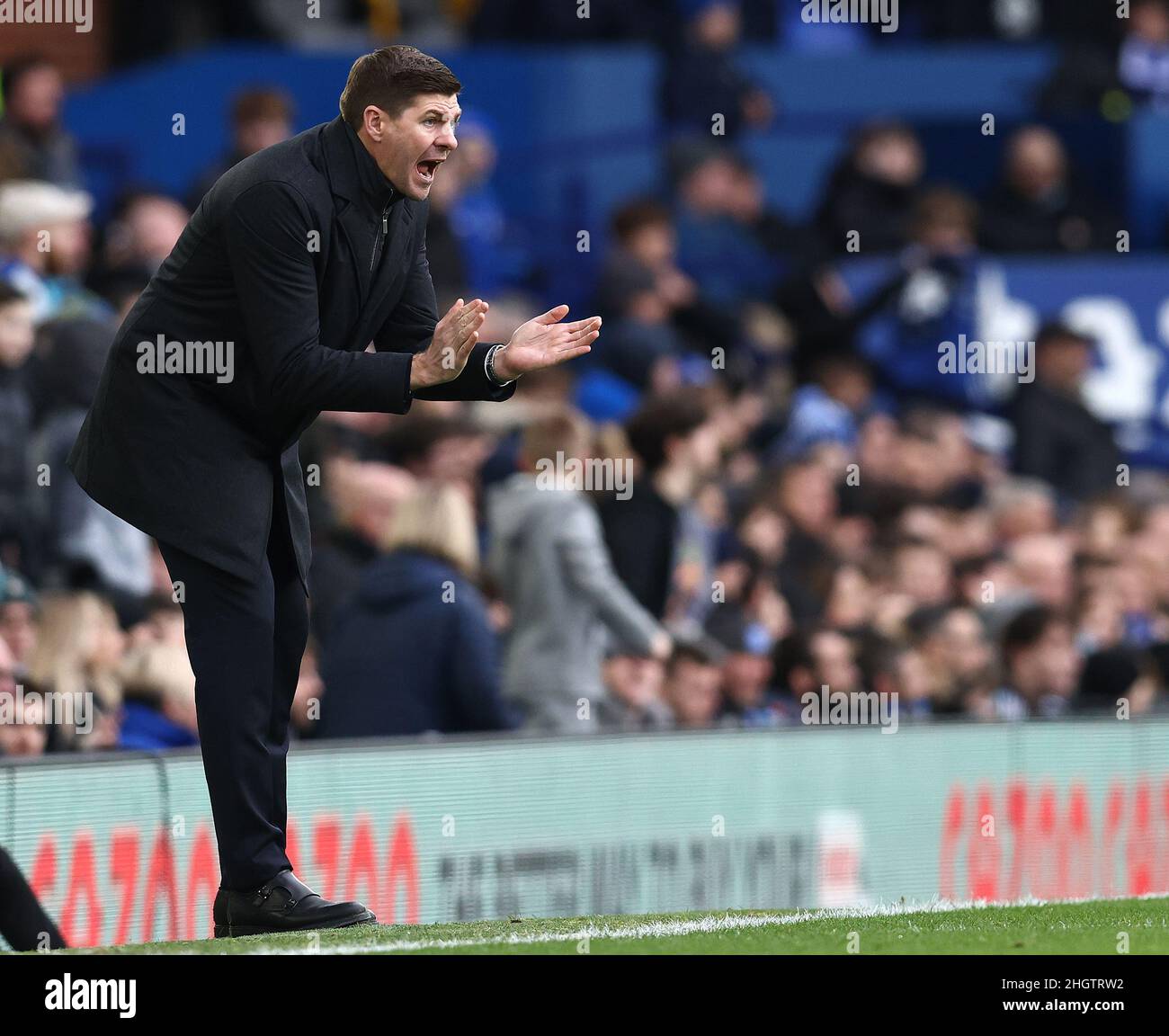 Steven gerrard liverpool hi-res stock photography and images - Alamy