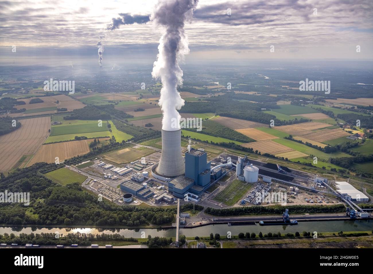 Aerial view of the power plant facilities and exhaust towers of the ...