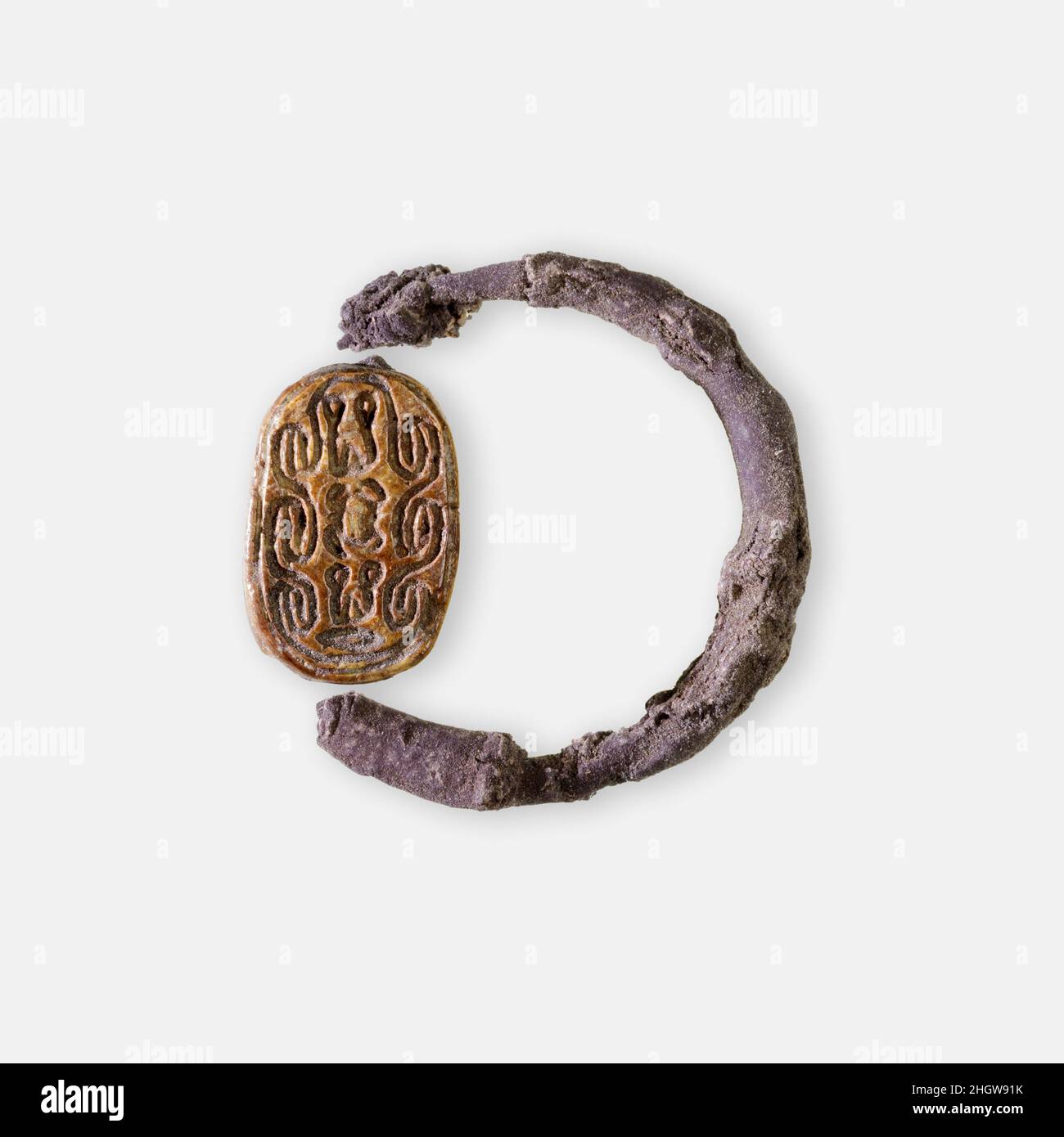 Egyptian scarab ring hi-res stock photography and images - Alamy