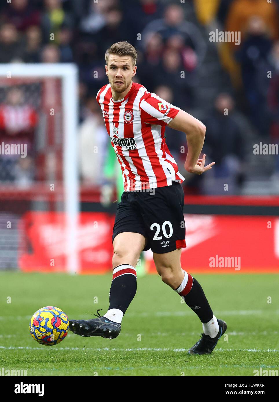 Ajer brentford hi-res stock photography and images - Alamy