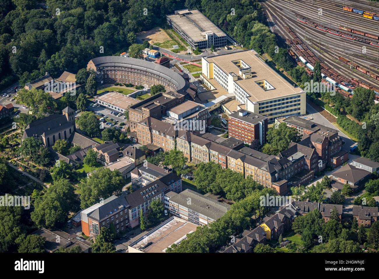 Helios st johannes klinik duisburg hi-res stock photography and images ...
