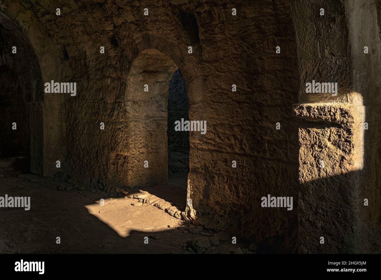 interior of the dungeon of some ancient ruins Stock Photo - Alamy