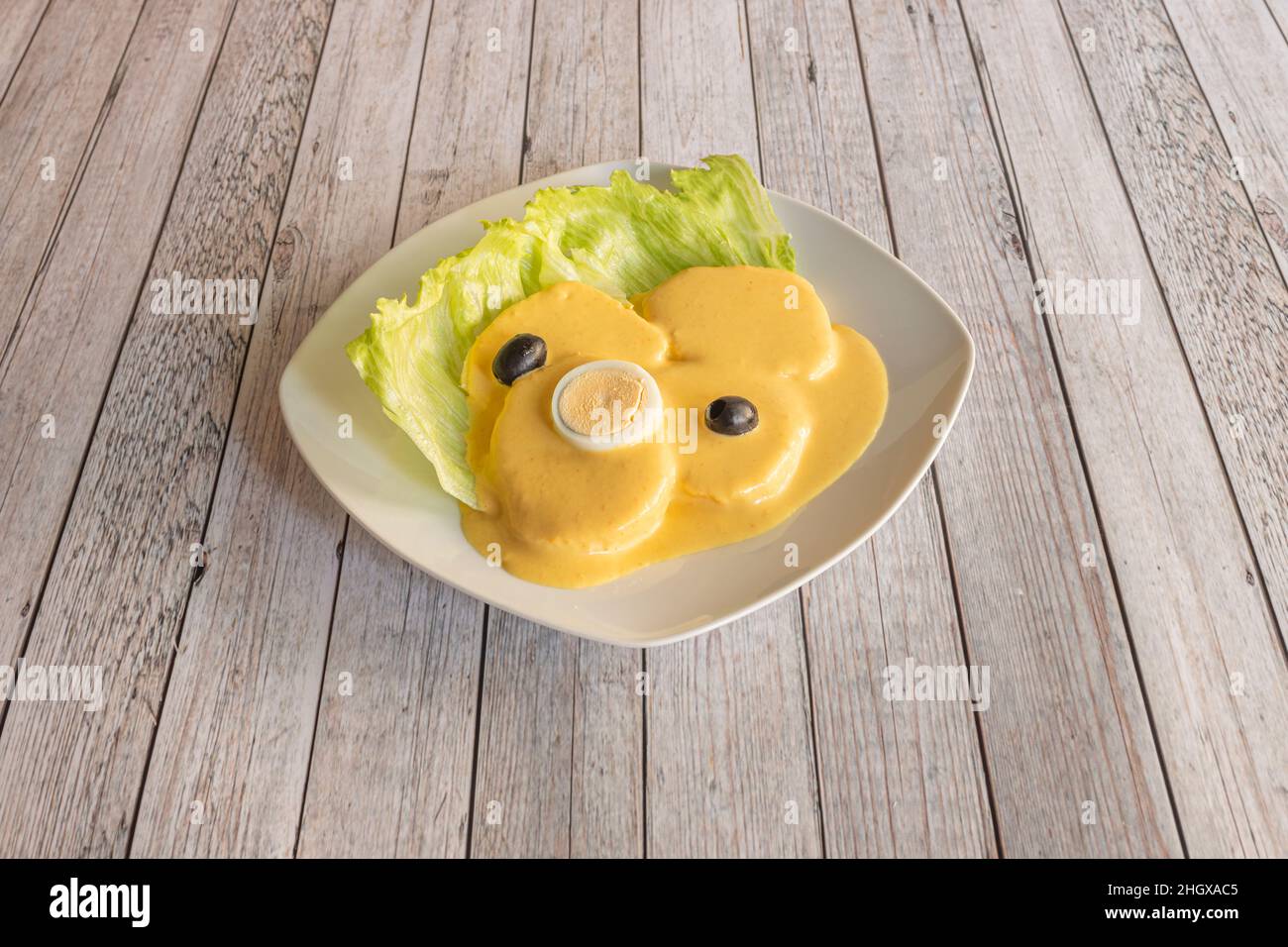 The huancaína potatoes are of Peruvian origin, they consist of one of ...