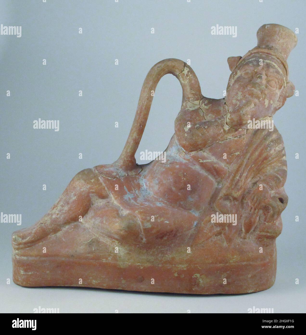 Ancient roman reclining art hi-res stock photography and images - Alamy