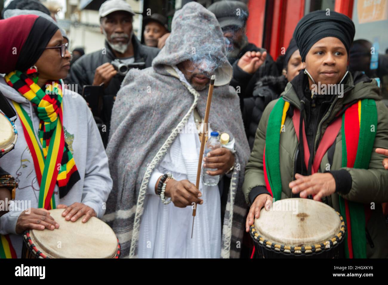 New cross fire 1981 london hi-res stock photography and images - Alamy