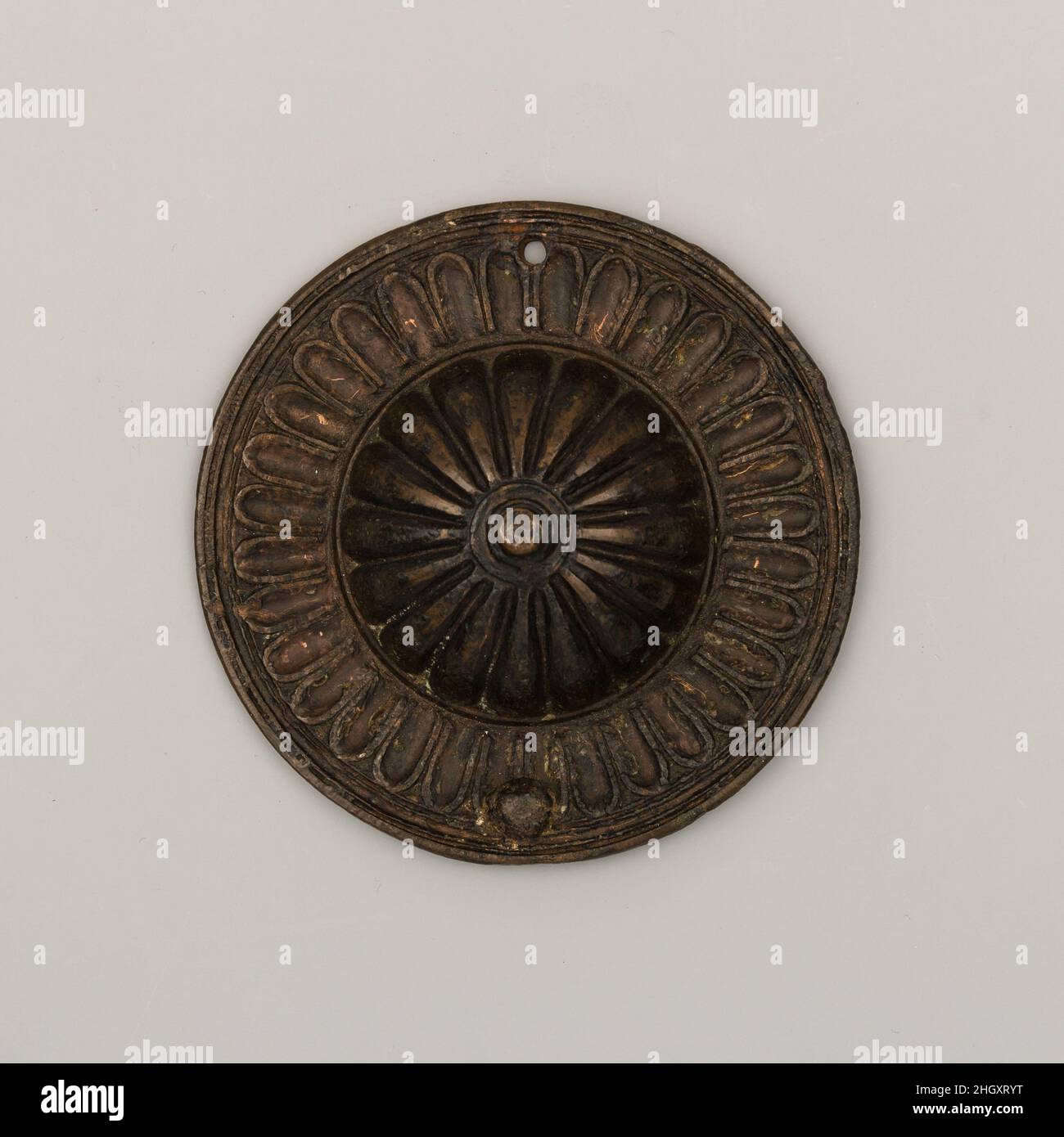 16th century iron hat hi-res stock photography and images - Alamy