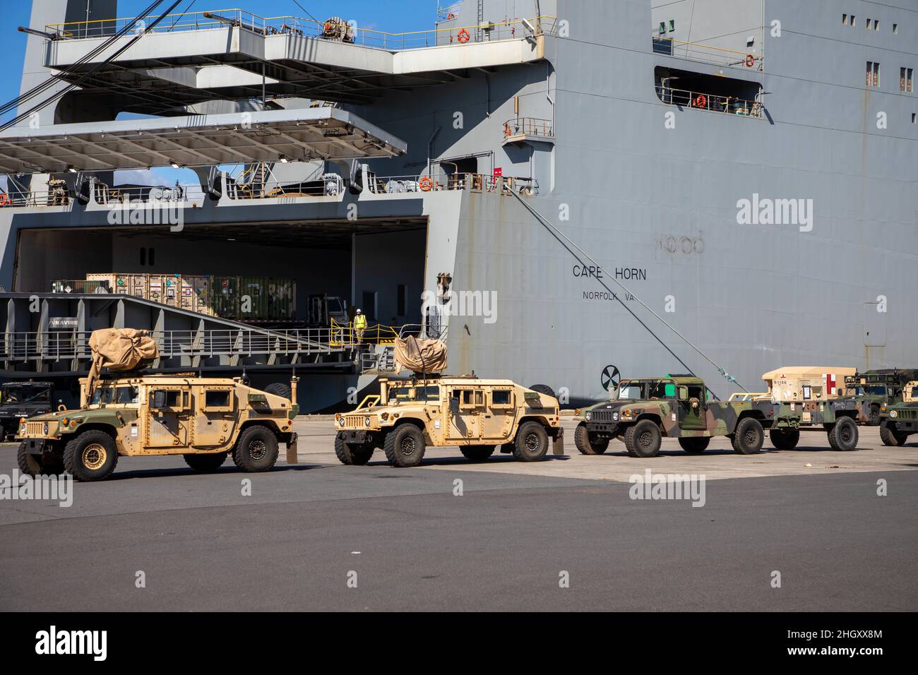 Soldiers assigned to 3rd Infantry Brigade Combat Team, 25th Infantry ...