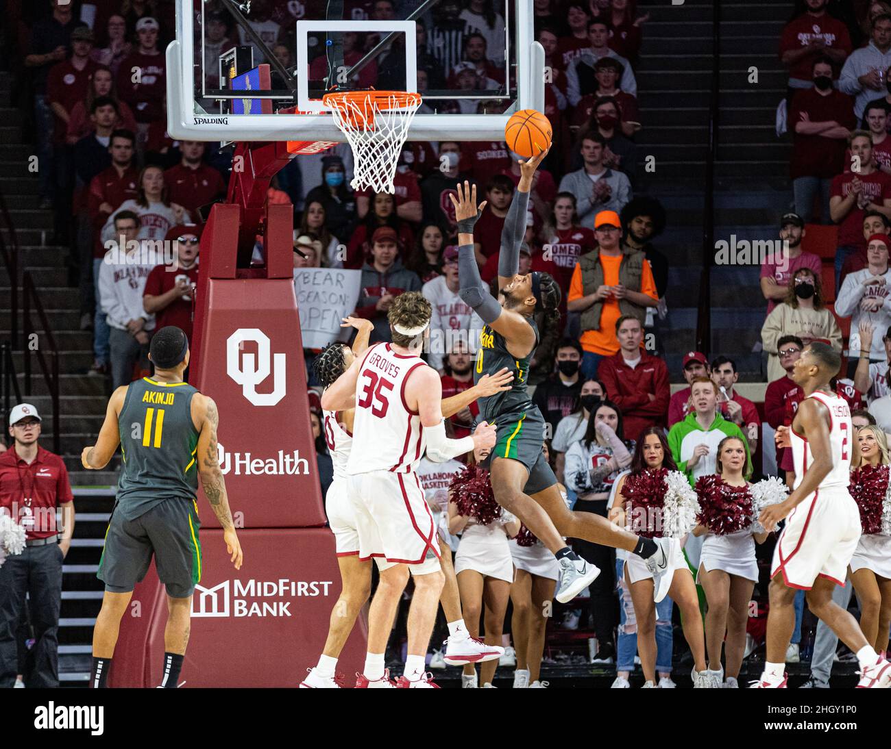 Norman, Oklahoma, USA. 22nd Jan, 2022. Baylor Bears forward Flo Thamba ...