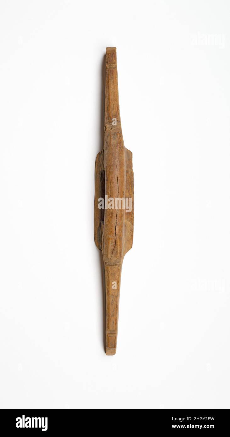 Shield handle hi-res stock photography and images - Alamy