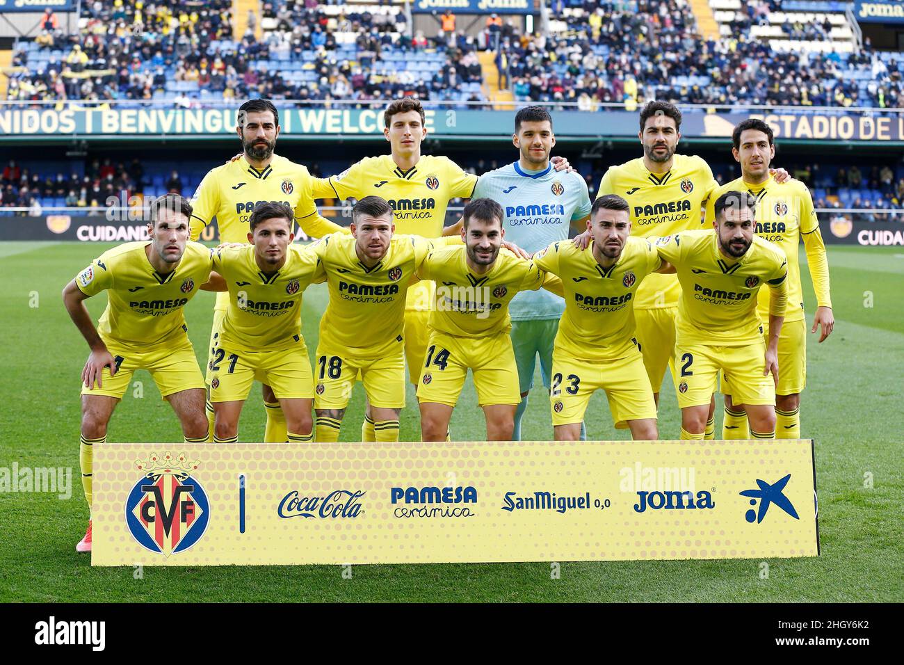 Vila-Real, Spain. 22nd Jan, 2022. Villarreal team group line-up ...