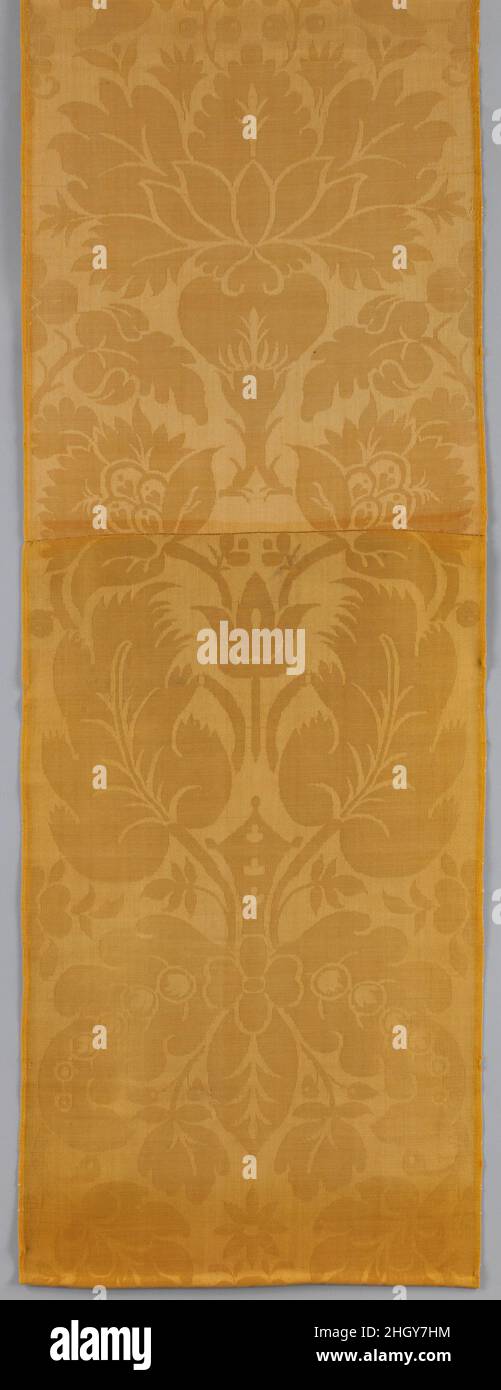 Length of wool damask 18th century probably British. Length of wool ...