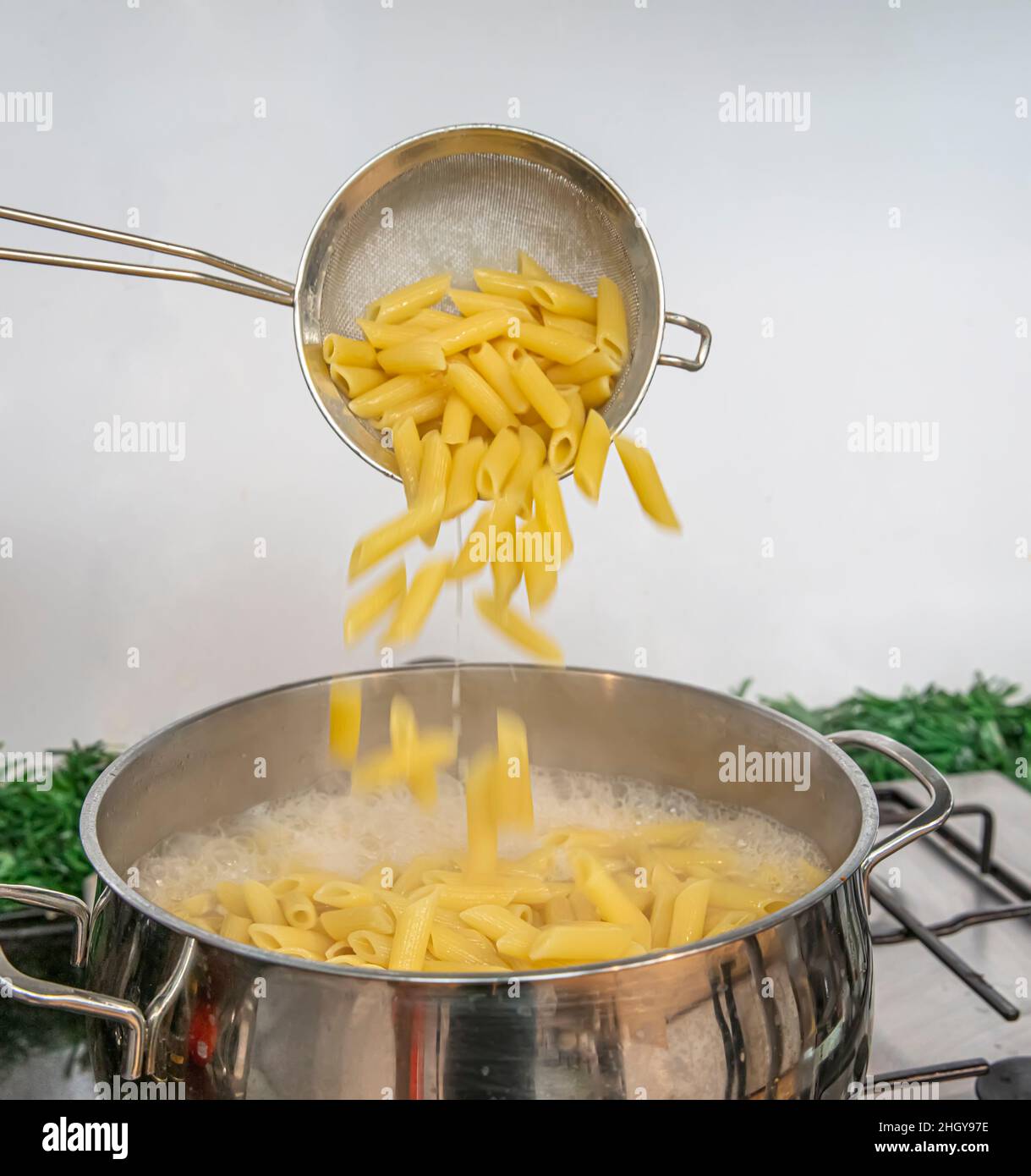 Cookery class italy hi-res stock photography and images - Alamy