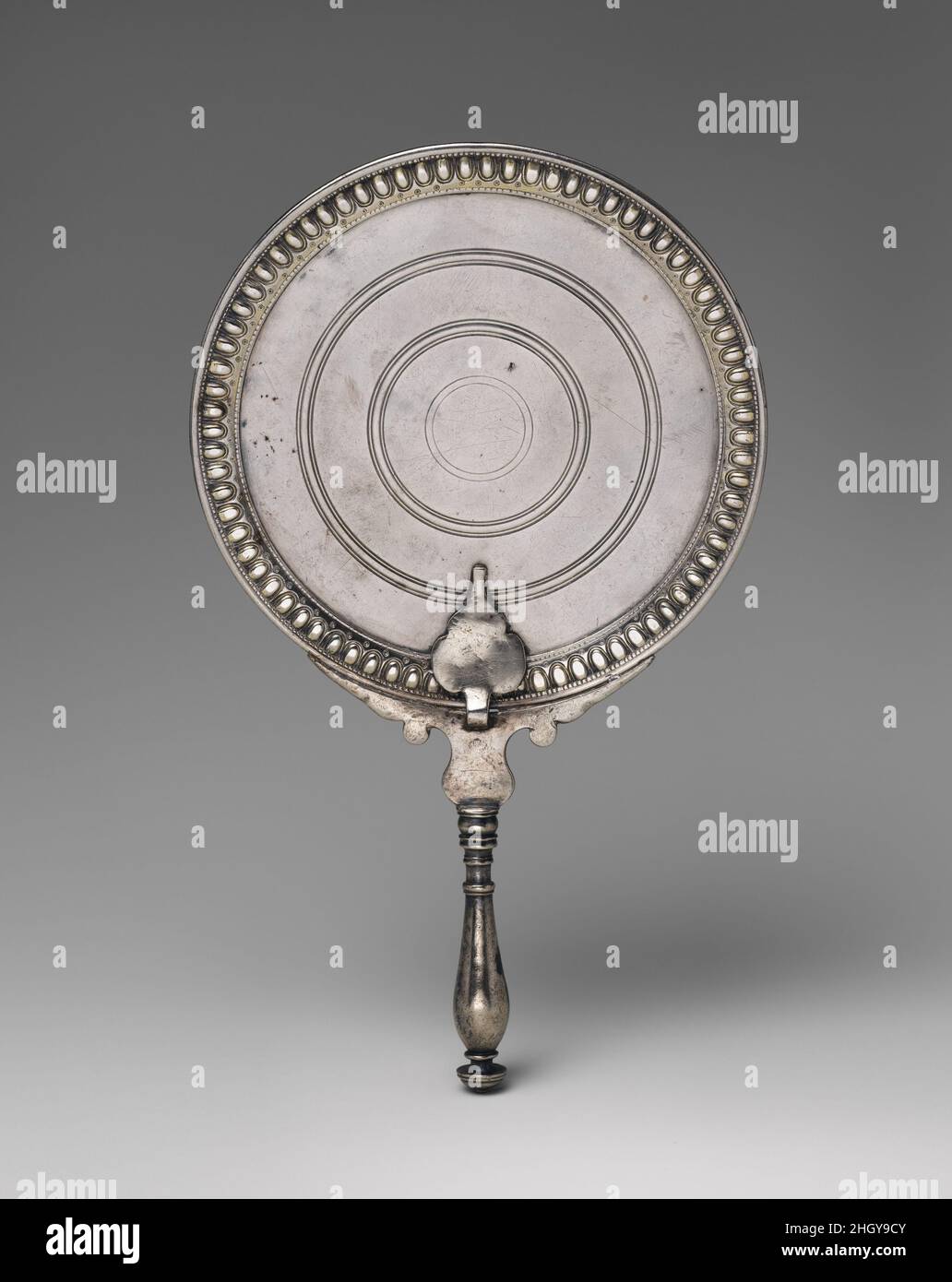 Roman mirror metal glass hi-res stock photography and images - Alamy