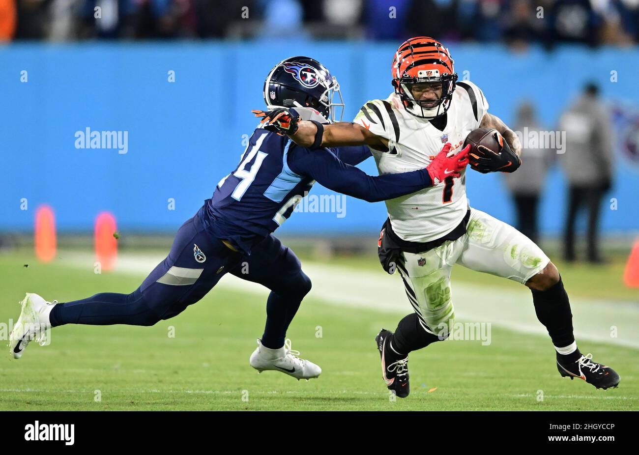 Elijah molden hi-res stock photography and images - Alamy