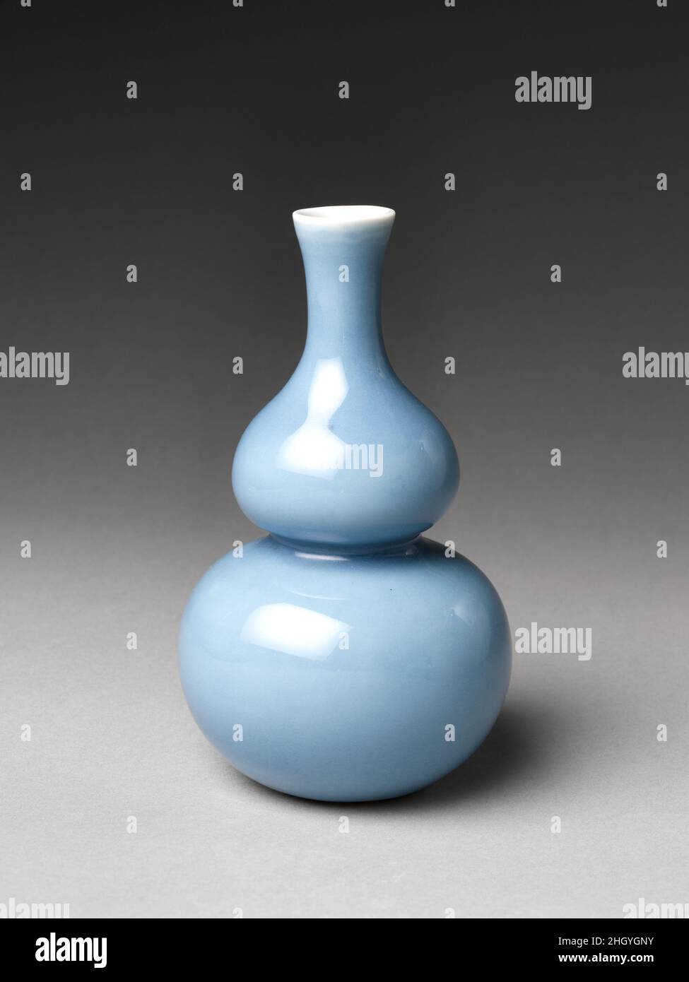 Gourd-Shaped Bottle early 18th century China Carried by Daoist ...
